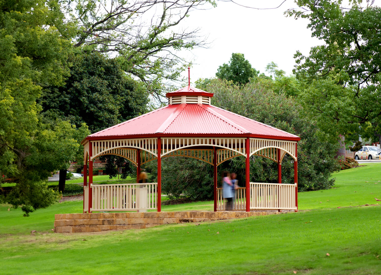 Hyde Park Gazeebo - Exteria | Shelters + Furniture